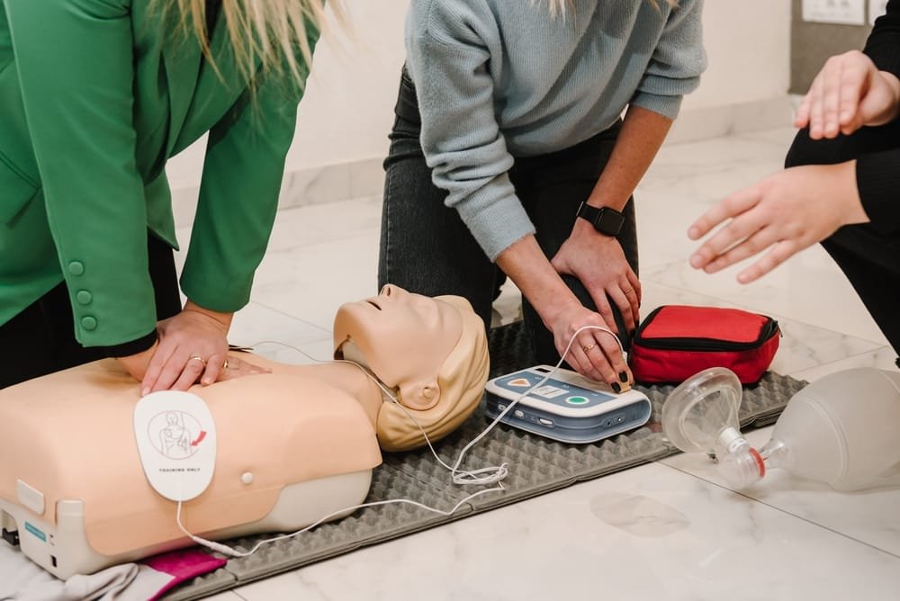The Importance of AED Training: Empowering Everyone to Act in Emergencies - Richmond Training ...